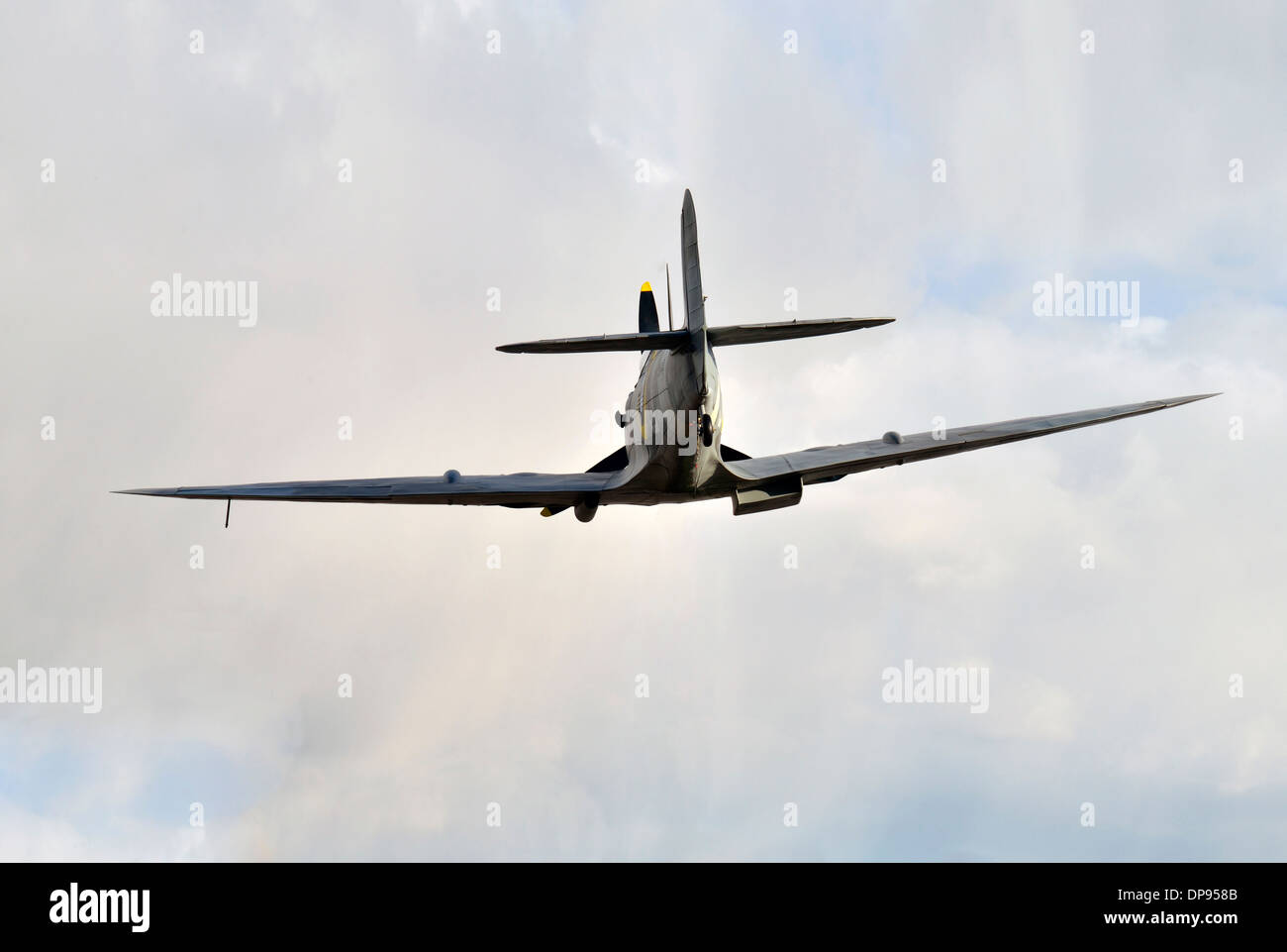 Spitfire plane hi-res stock photography and images - Alamy