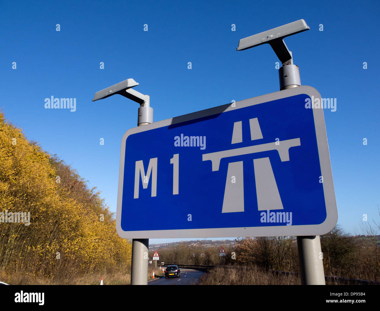 M1 sign hi-res stock photography and images - Alamy