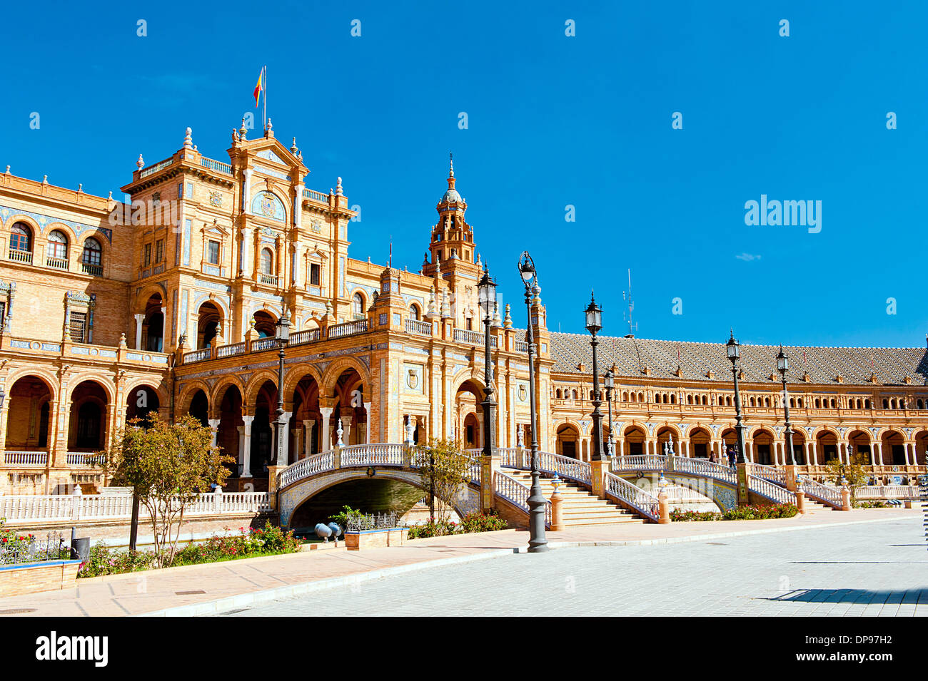 Spanish palace at Spanish square in Seville Stock Photo - Alamy