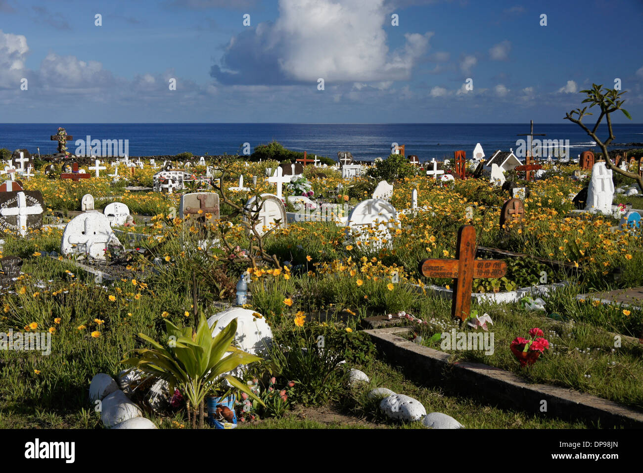 Easter island cemetery hi-res stock photography and images - Alamy