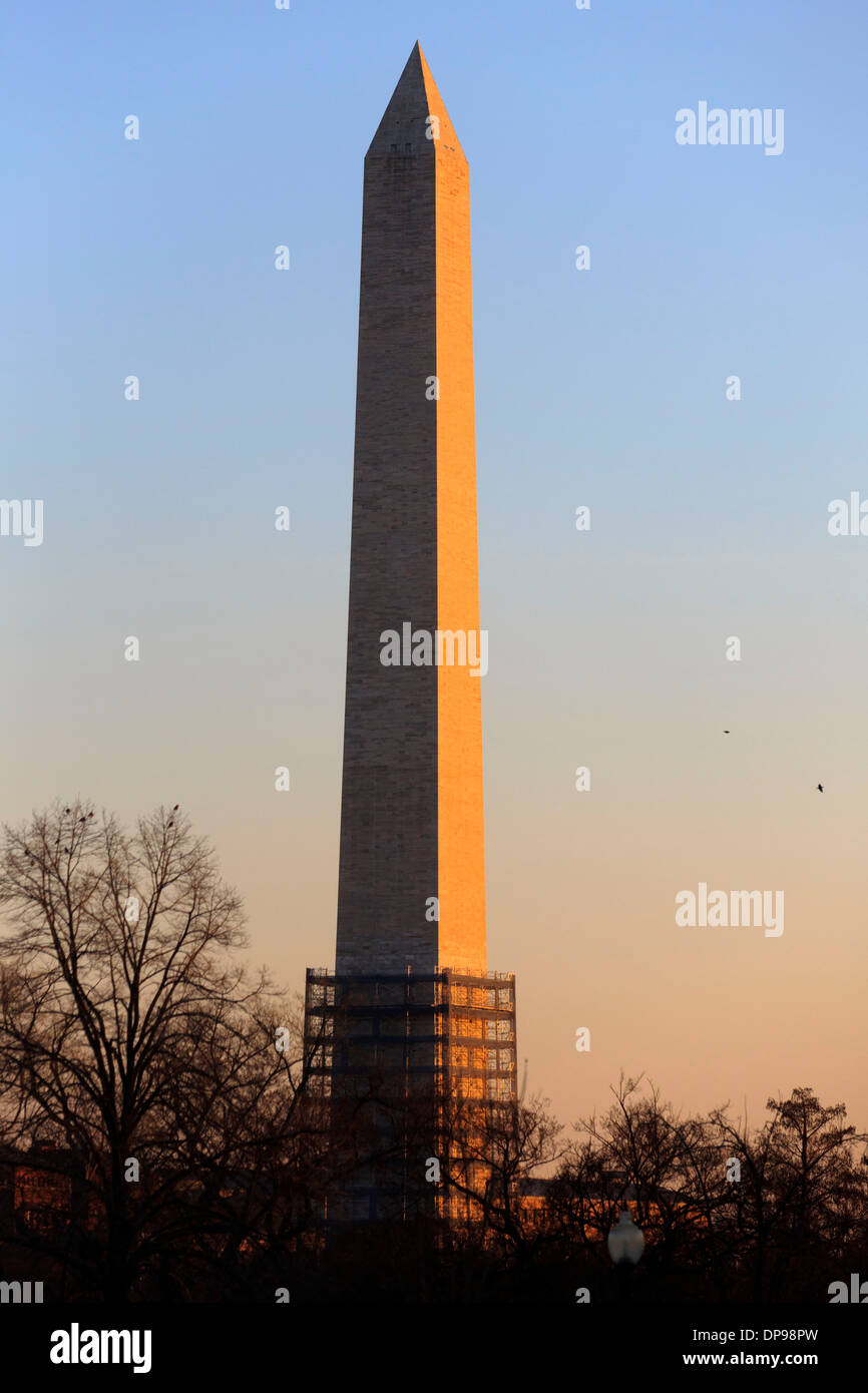 The Washington Monument with it's base surrounded by scaffolding ...