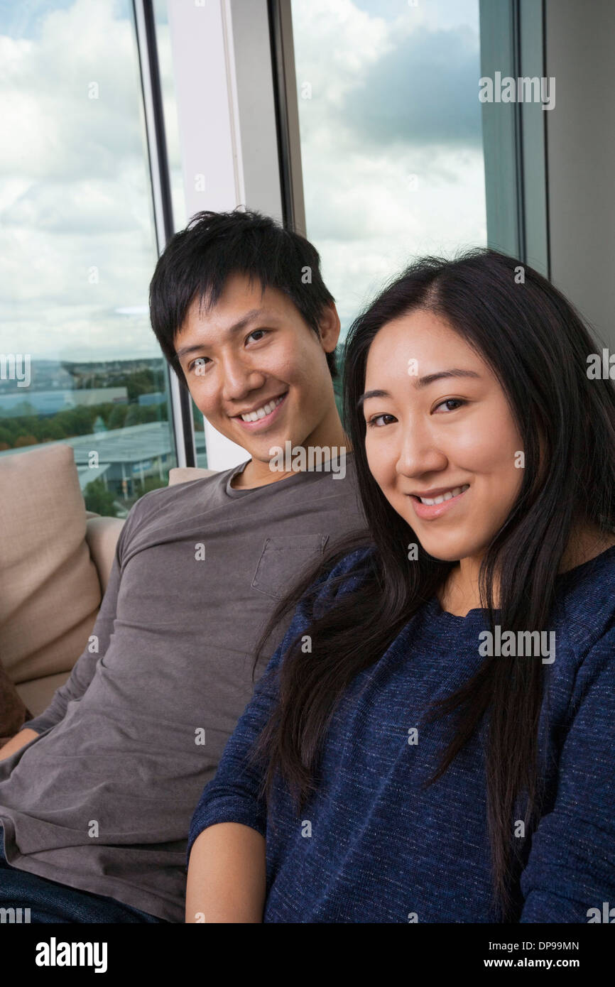 Asian chinese woman sitting on hi-res stock photography and images - Alamy