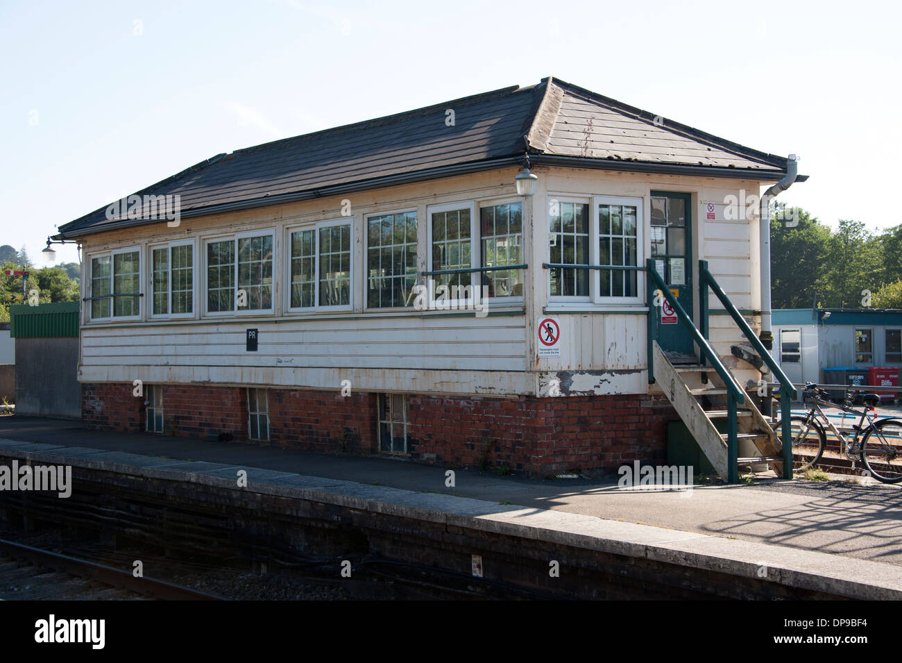 Par Train Station Signal Box Cornwall Signaling Stock Photo - Alamy