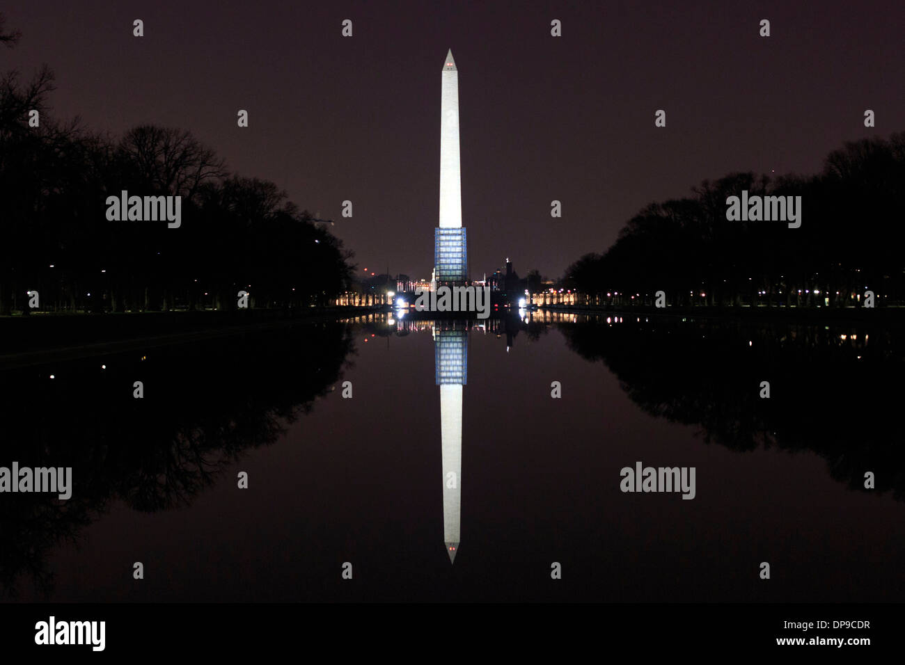 The Washington Monument with it's base surrounded by scaffolding ...