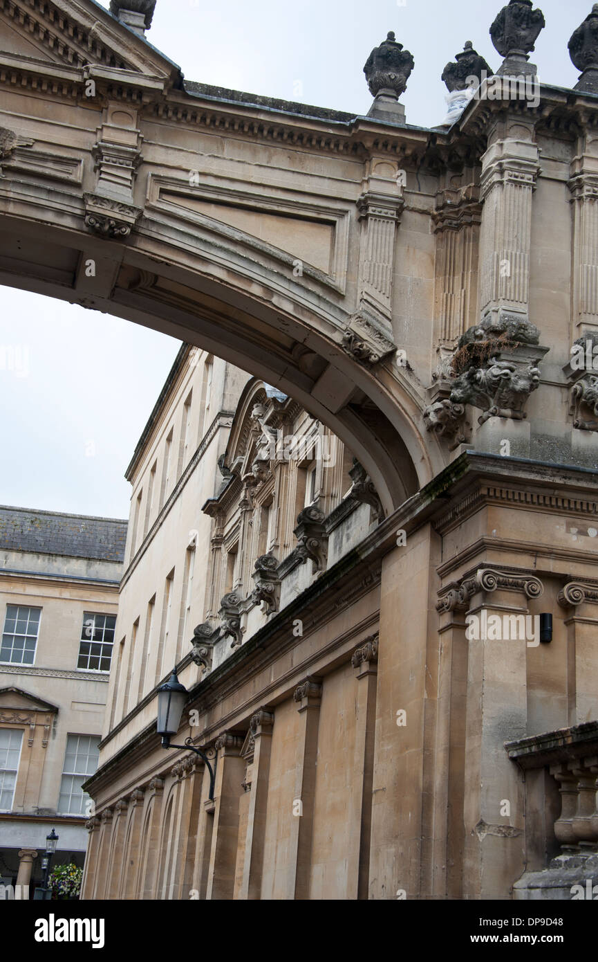 Stone arch uk hi-res stock photography and images - Alamy