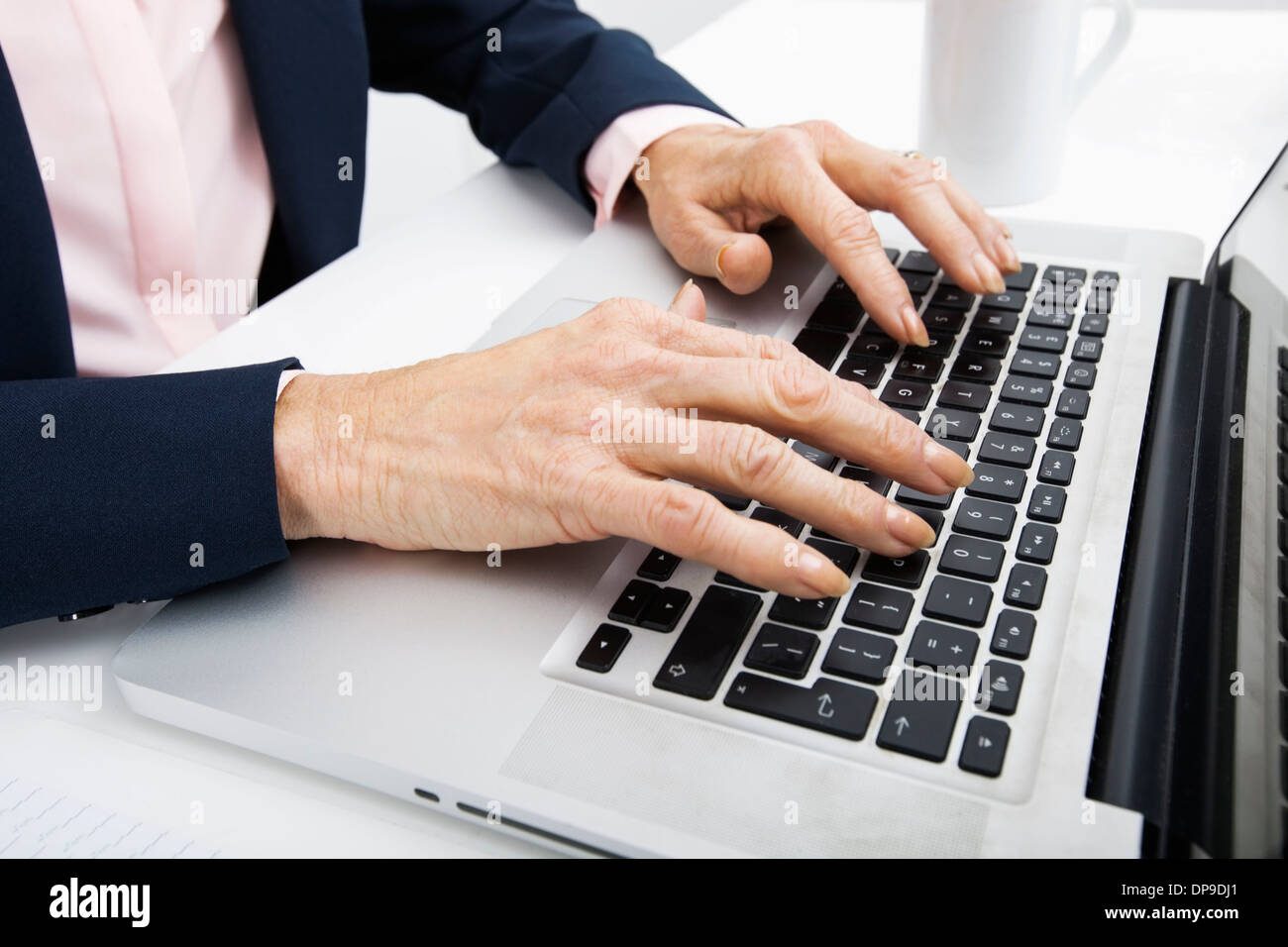 Typing hi-res stock photography and images - Alamy