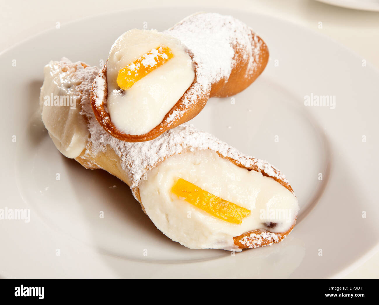 Sicilian cafe culture hi-res stock photography and images - Alamy