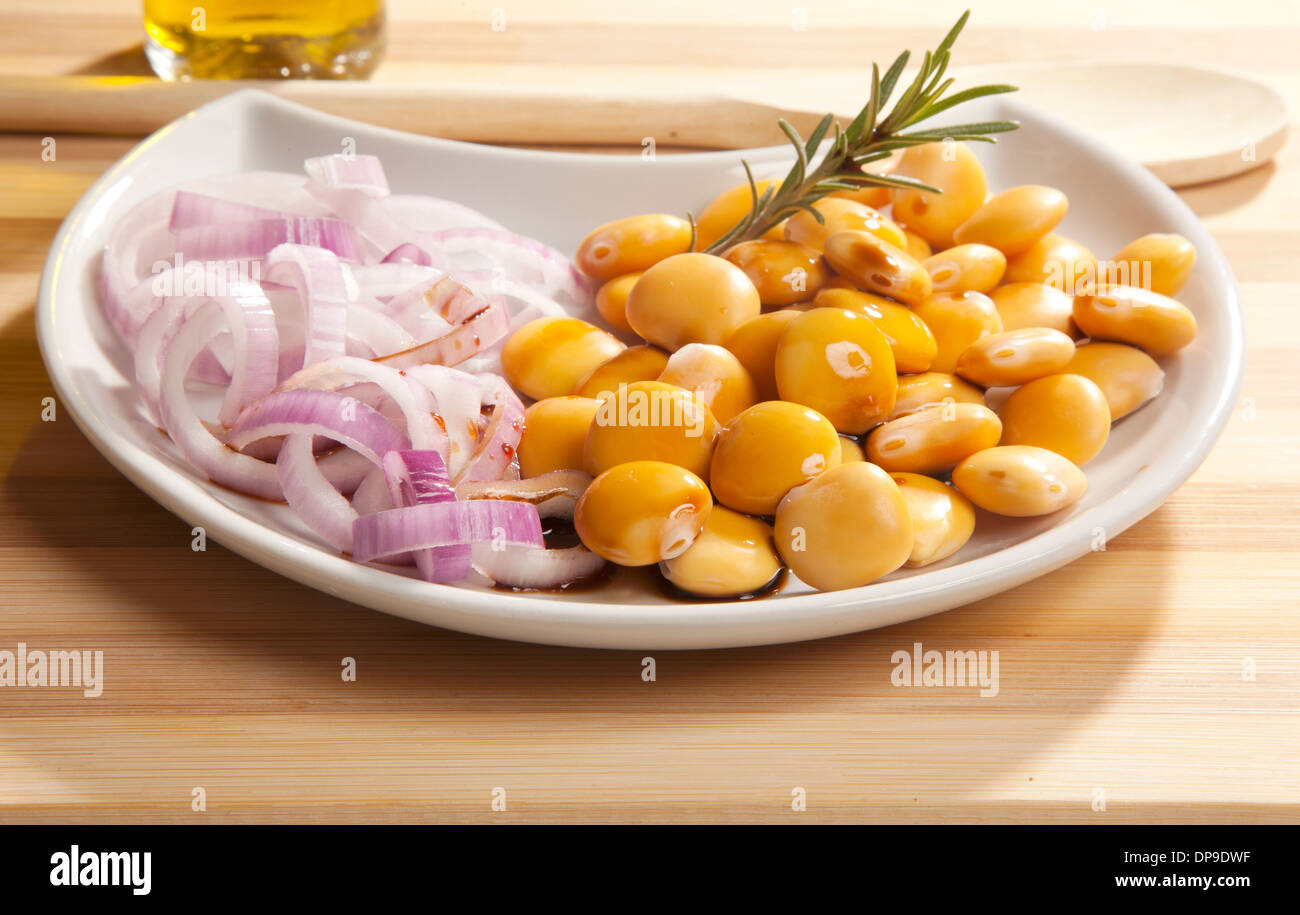 lupins with onion vegetarian dish Stock Photo - Alamy