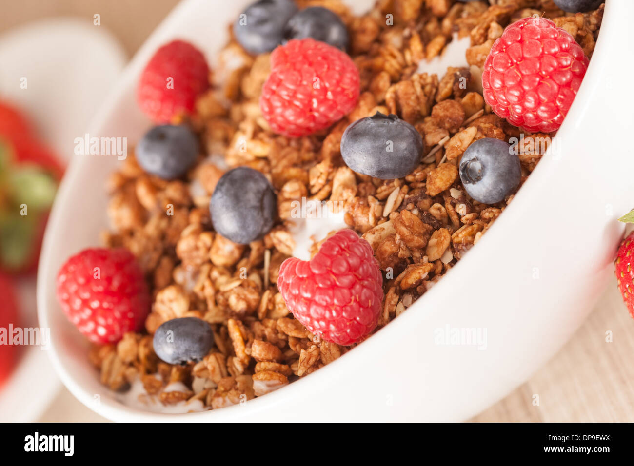 Oat flakes fresh berries hi-res stock photography and images - Alamy