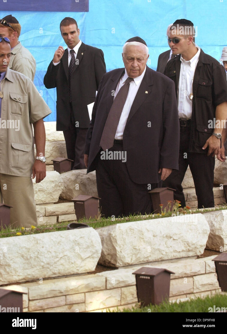 Arik sharon hi-res stock photography and images - Alamy
