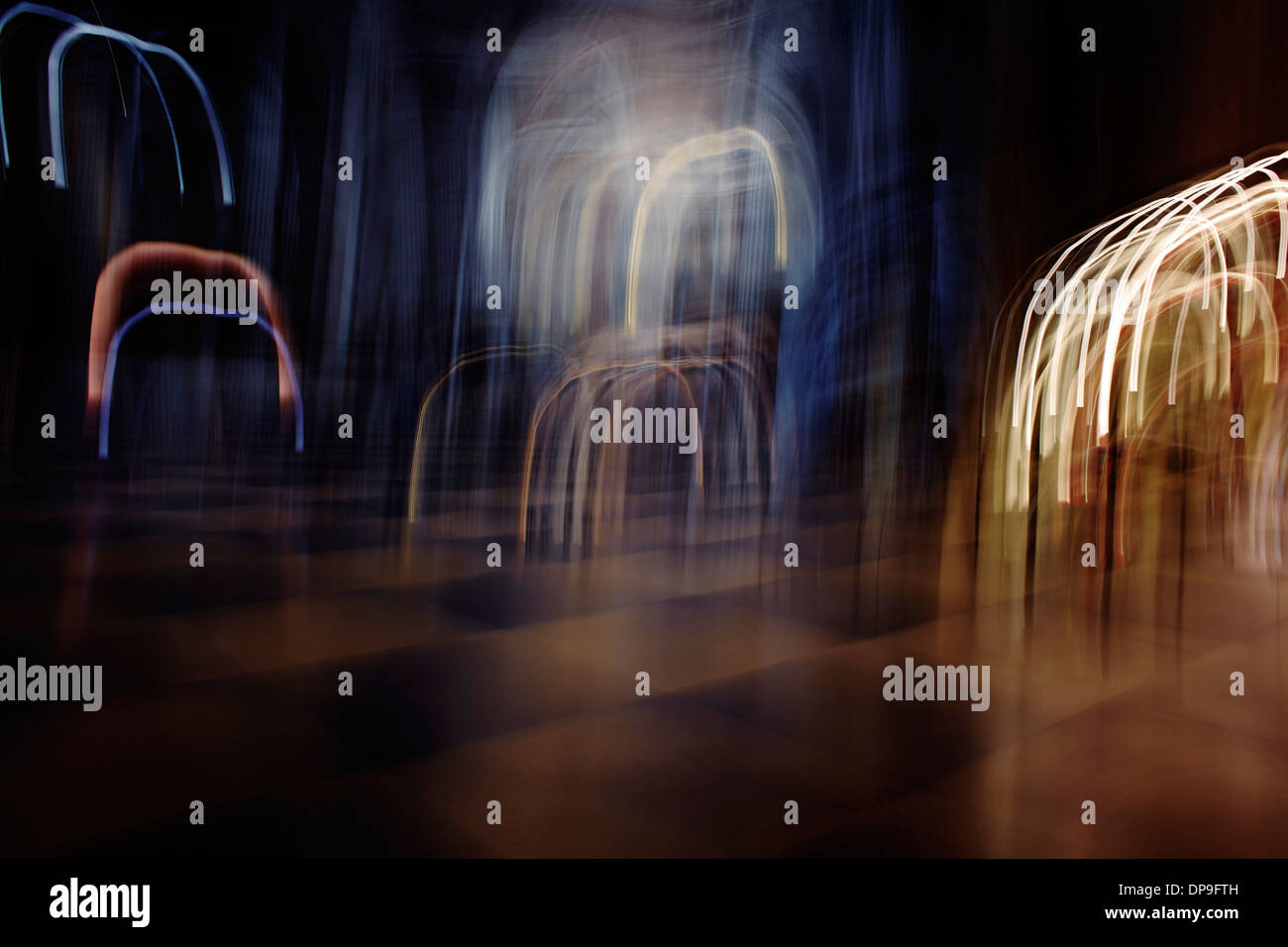 Moving painting hi-res stock photography and images - Alamy