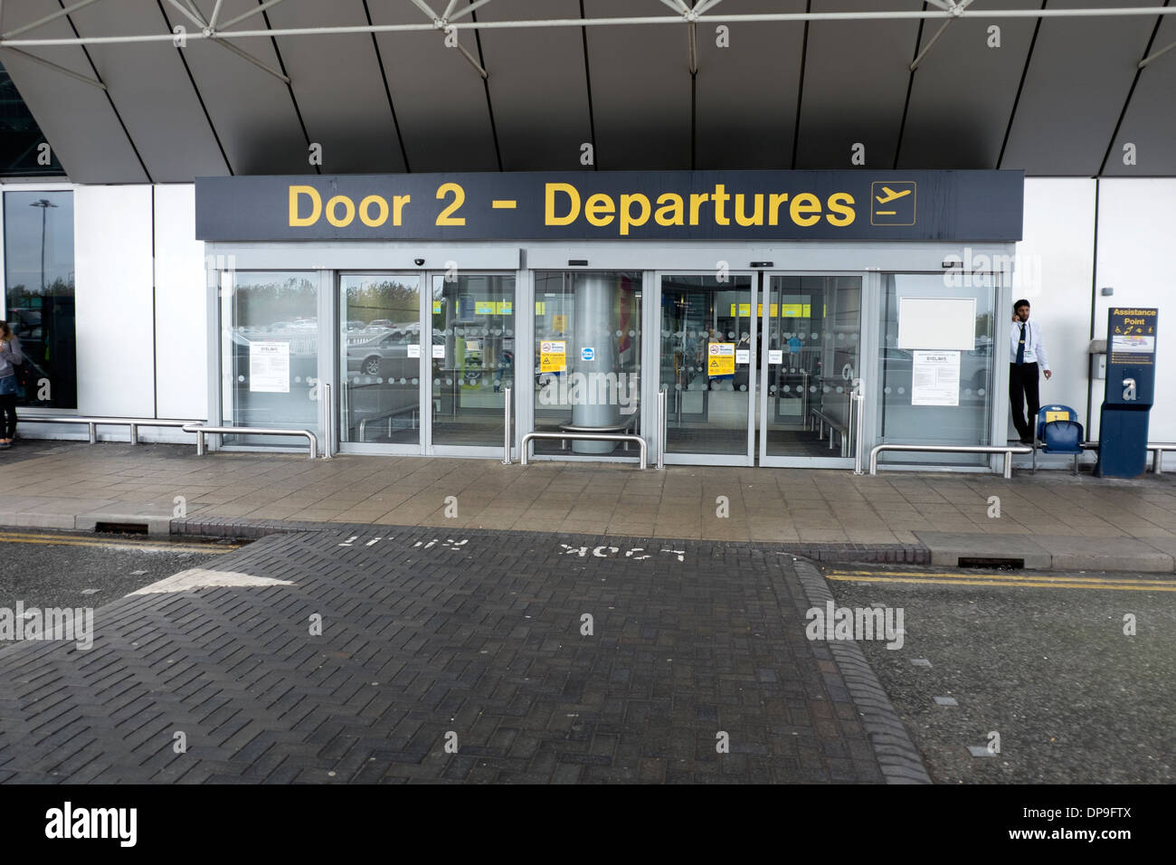 Airport drop off hi-res stock photography and images - Alamy