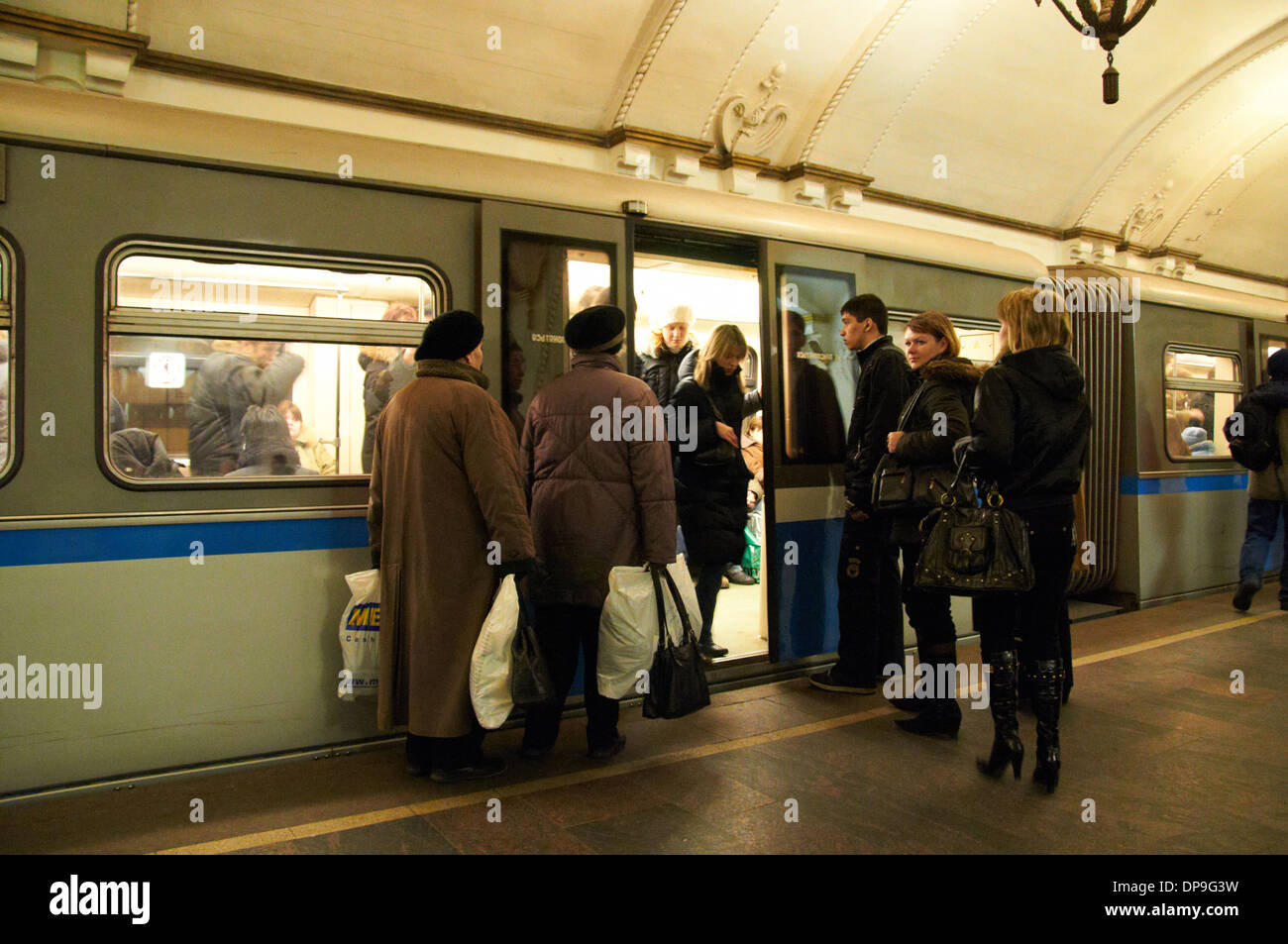 Moscow metro train hi-res stock photography and images - Alamy