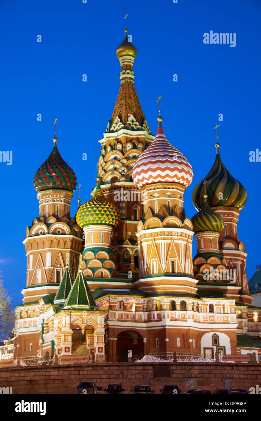 Saint Basil's Cathedral at the Red Square, Moscow Stock Photo - Alamy