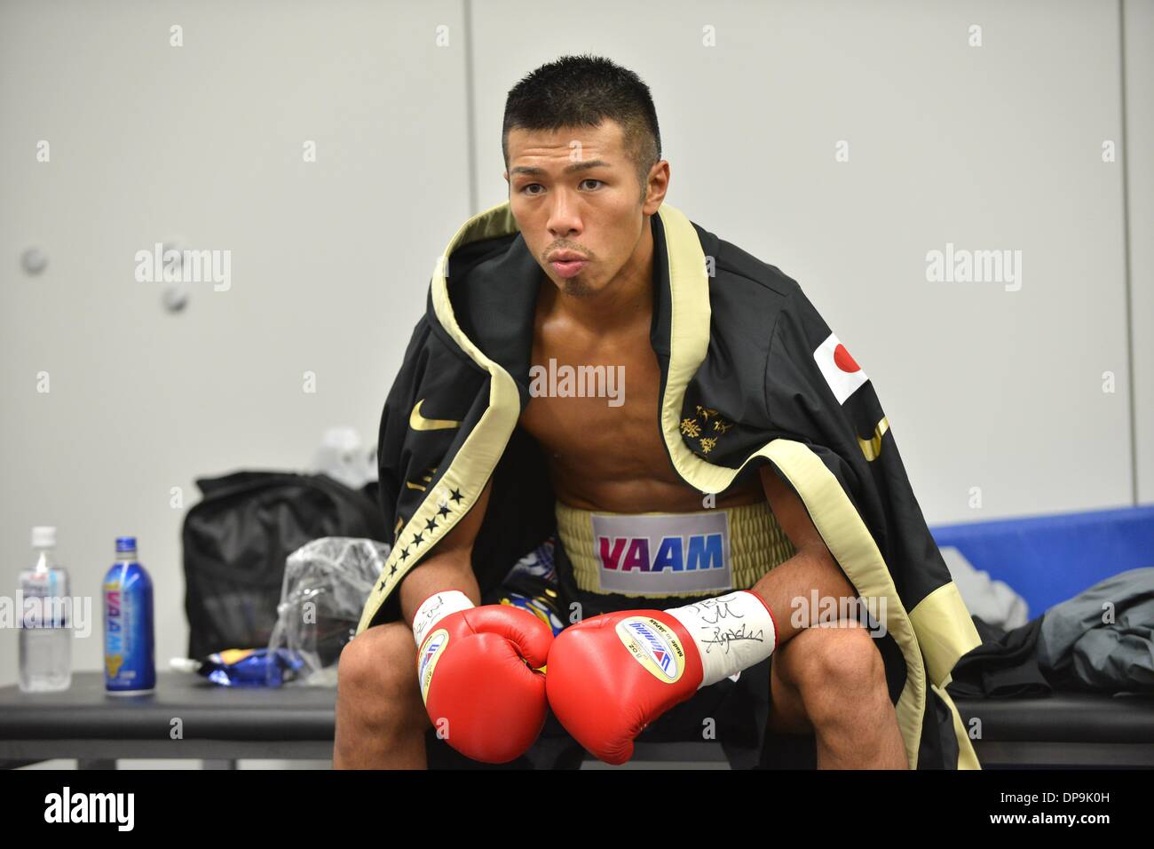 Tokyo, Japan. 31st Dec, 2013. Takashi Uchiyama (JPN) Boxing : Takashi ...