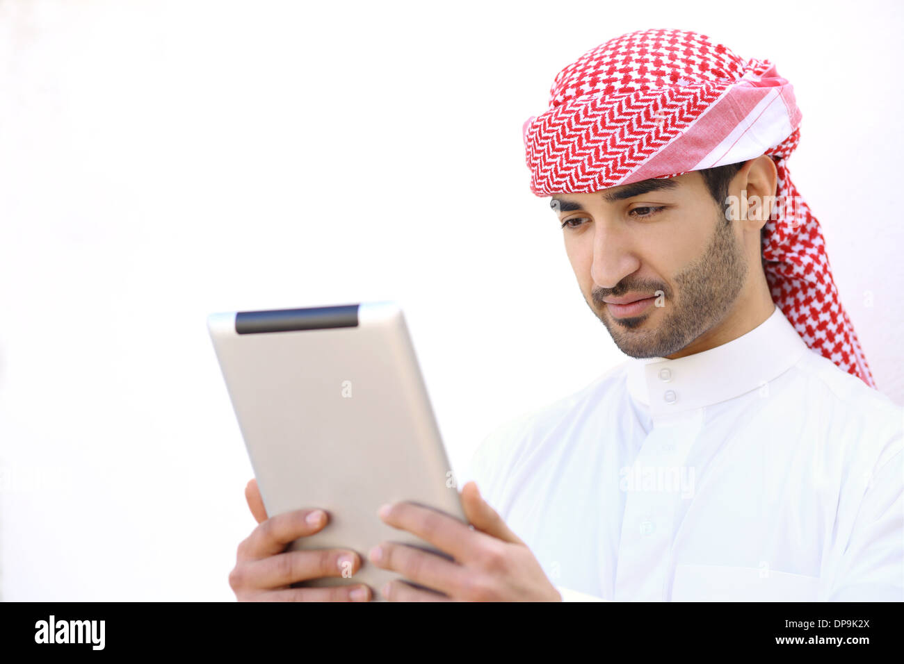 Muslim man reading is social media hi-res stock photography and images ...