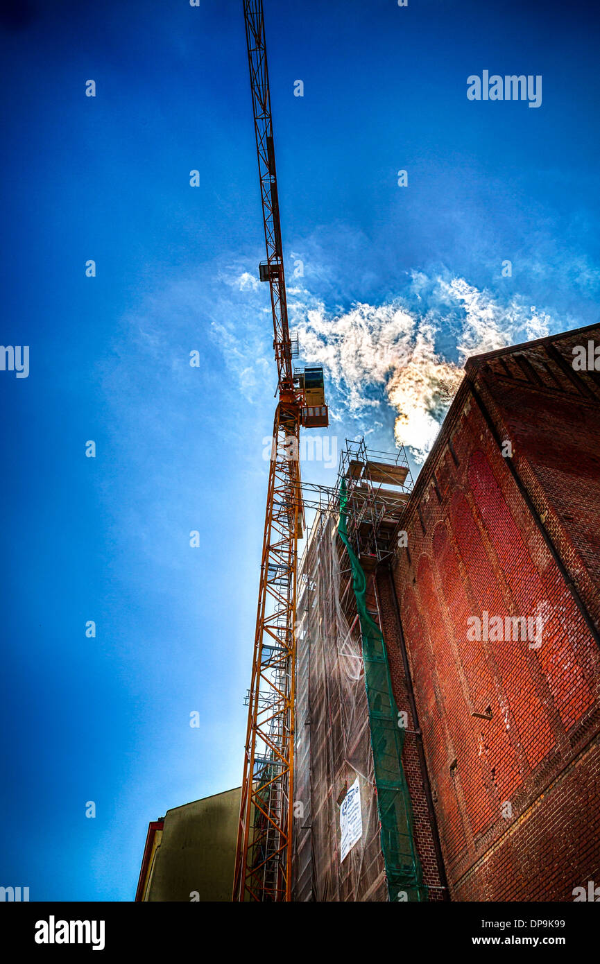 Extreme perspective hi-res stock photography and images - Alamy