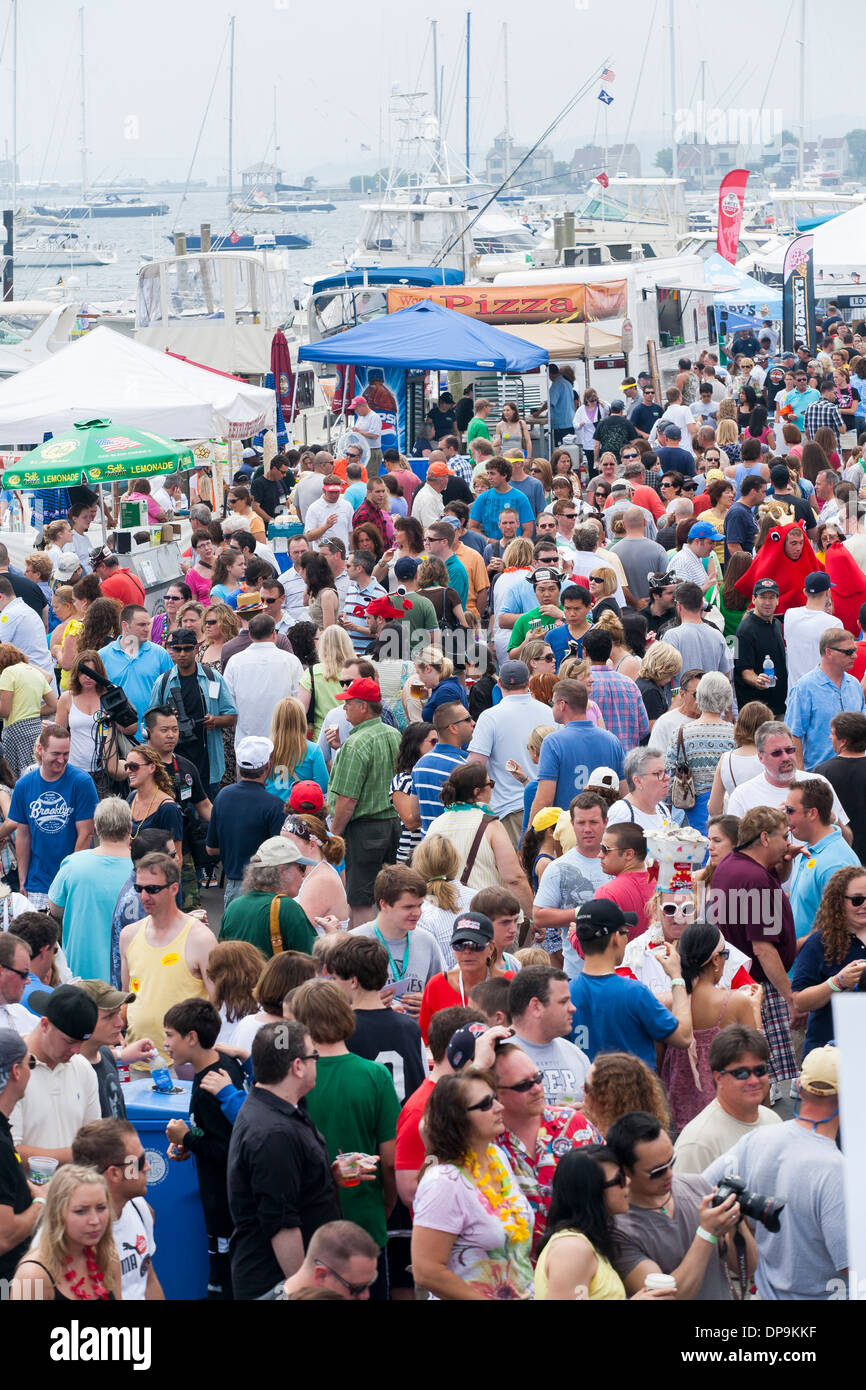 Clam harbour hi-res stock photography and images - Alamy