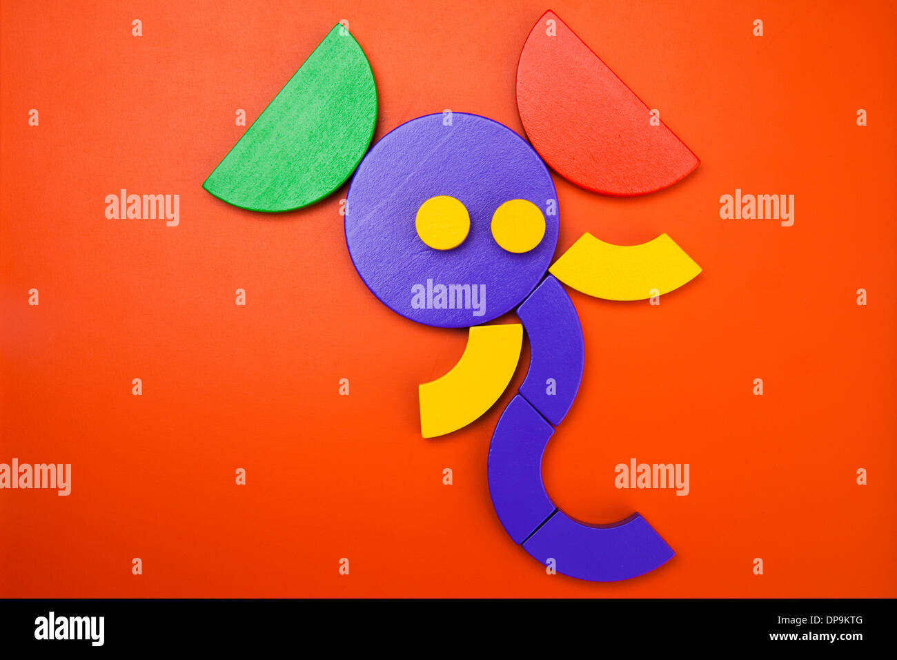 Tangram shapes hi-res stock photography and images - Alamy