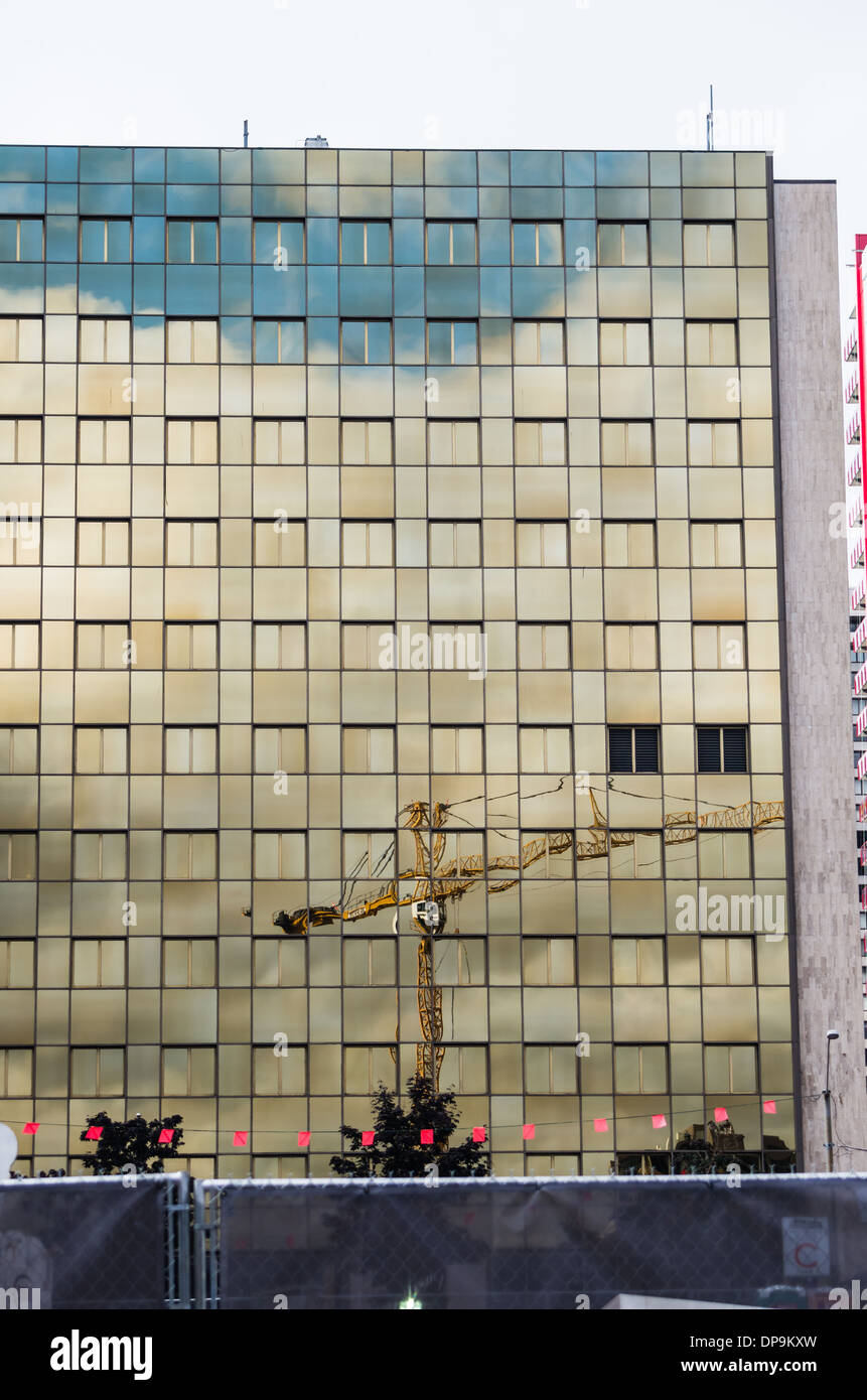 Windows construction hi-res stock photography and images - Alamy