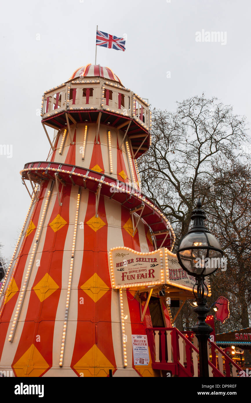 Fun fair ride hi-res stock photography and images - Alamy