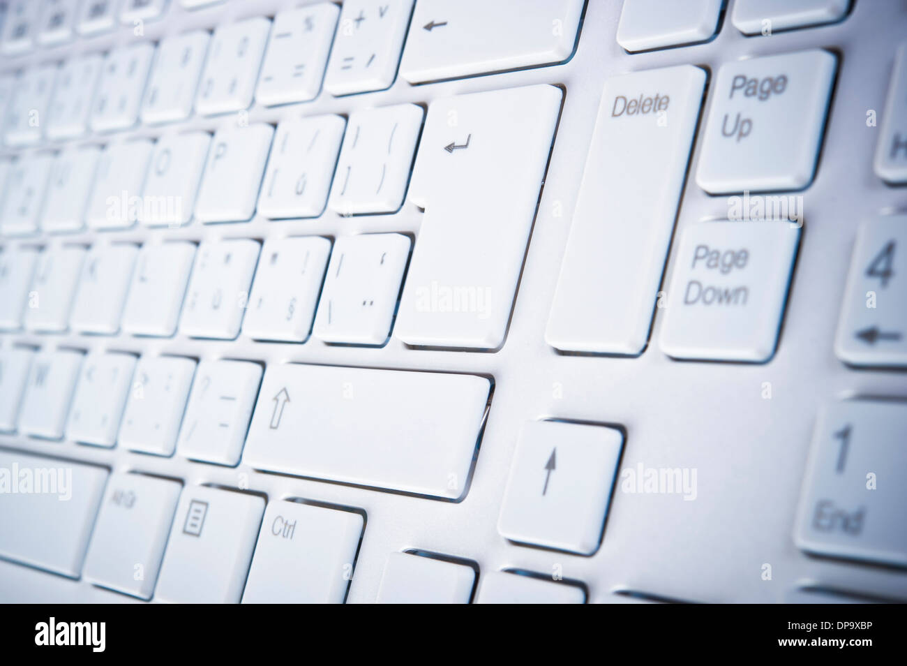 white computer keyboard Stock Photo - Alamy