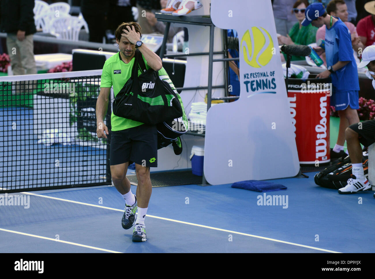 Auckland, New Zealand. 10th Jan, 2014. David Ferrer leaves centre court ...