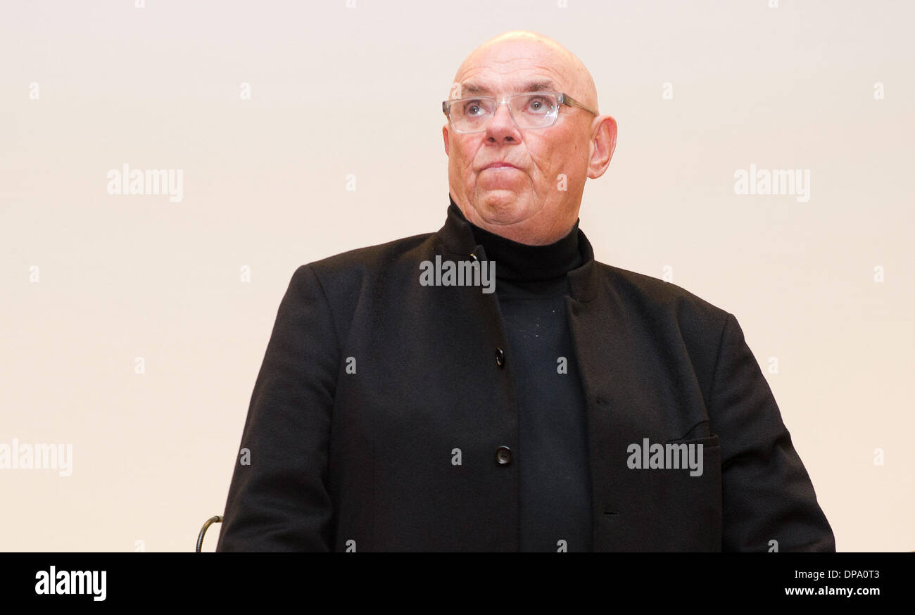 Hanover, Germany. 10th Jan, 2014. Co-defendant Manfred Schmidt arrives ...