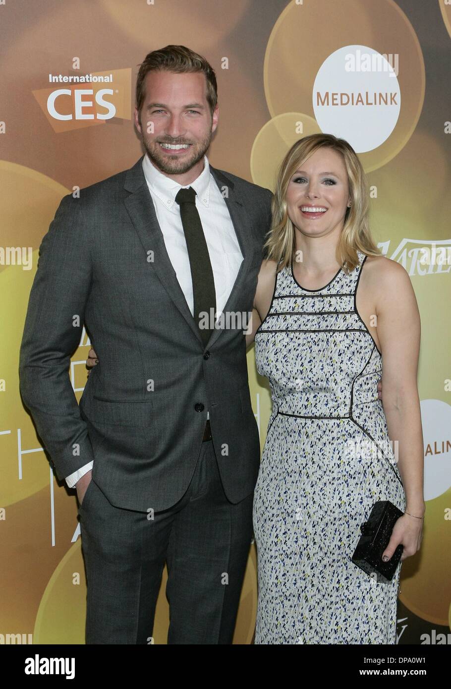 Kristen Bell And Ryan Hansen