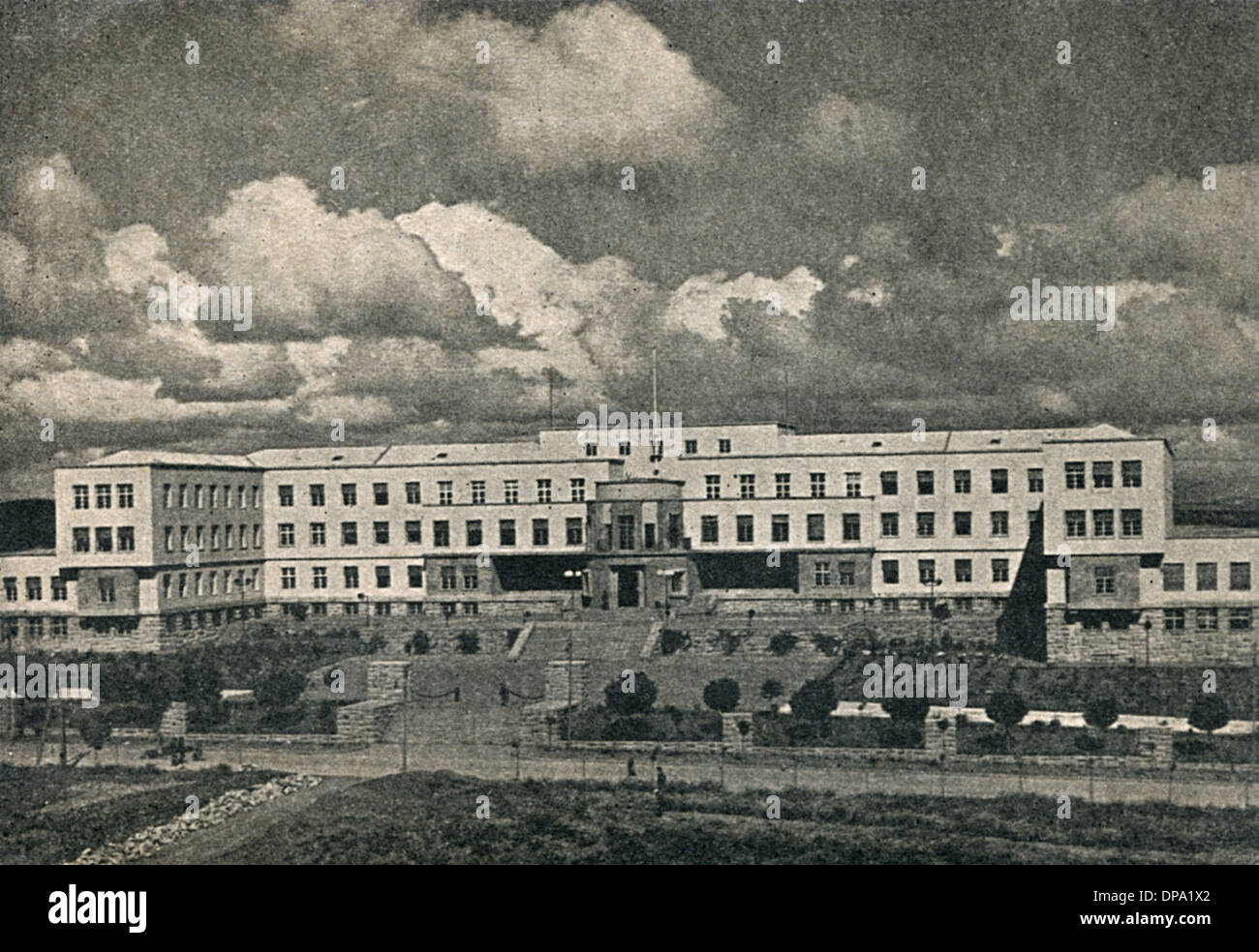 Ankara turkey government building hi-res stock photography and images ...