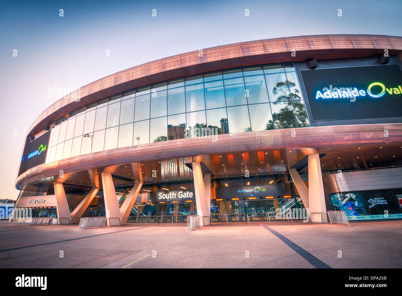Port adelaide football club home ground hi-res stock photography and ...