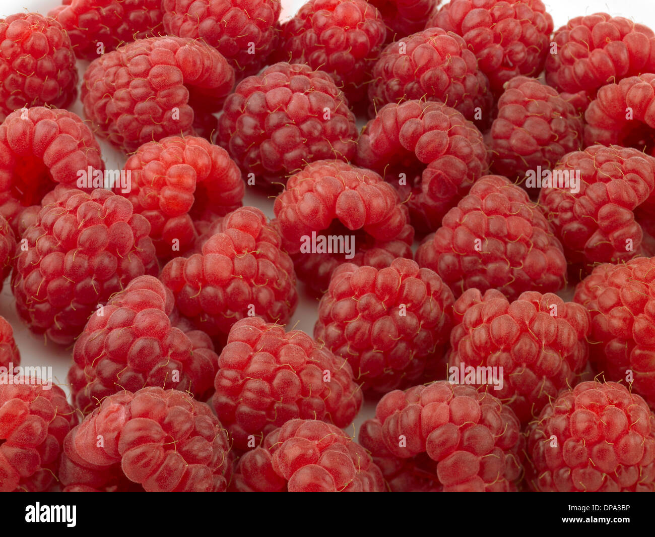 Fresh raspberries raspberry fruit hi-res stock photography and images ...
