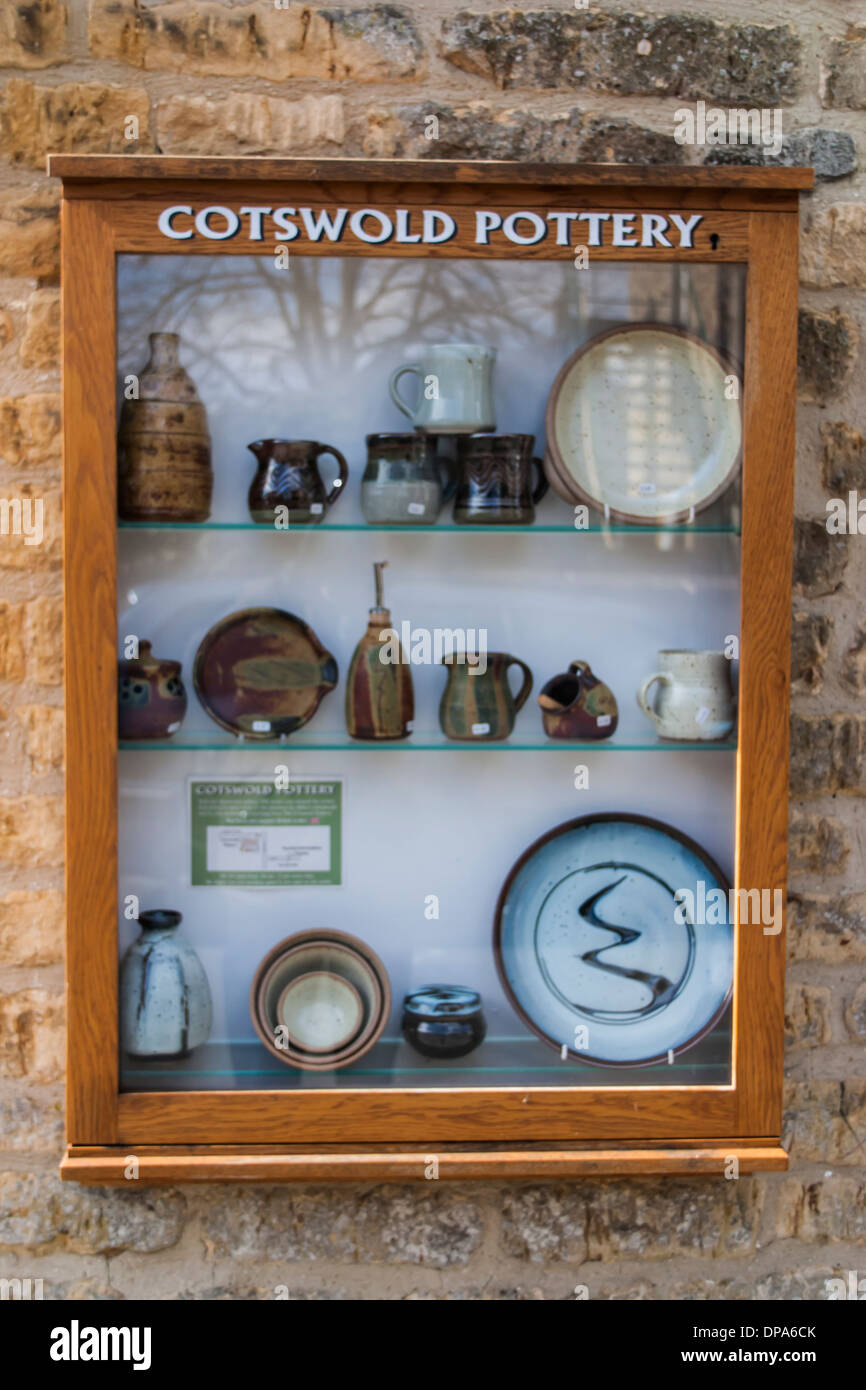 Cotswold Pottery on display Stock Photo - Alamy
