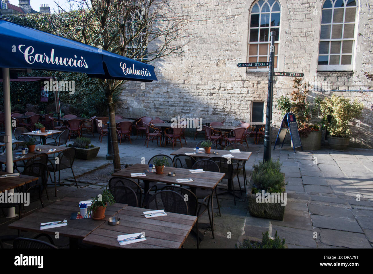 Bath City, Somerset: restaurant outside seating without people Stock ...