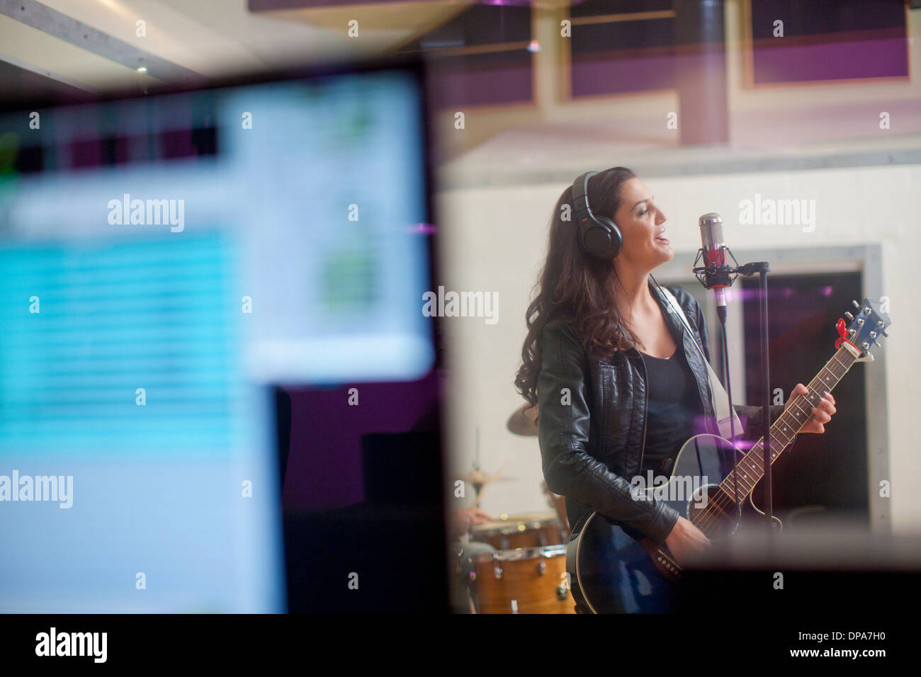 Woman singing in recording studio hi-res stock photography and images ...