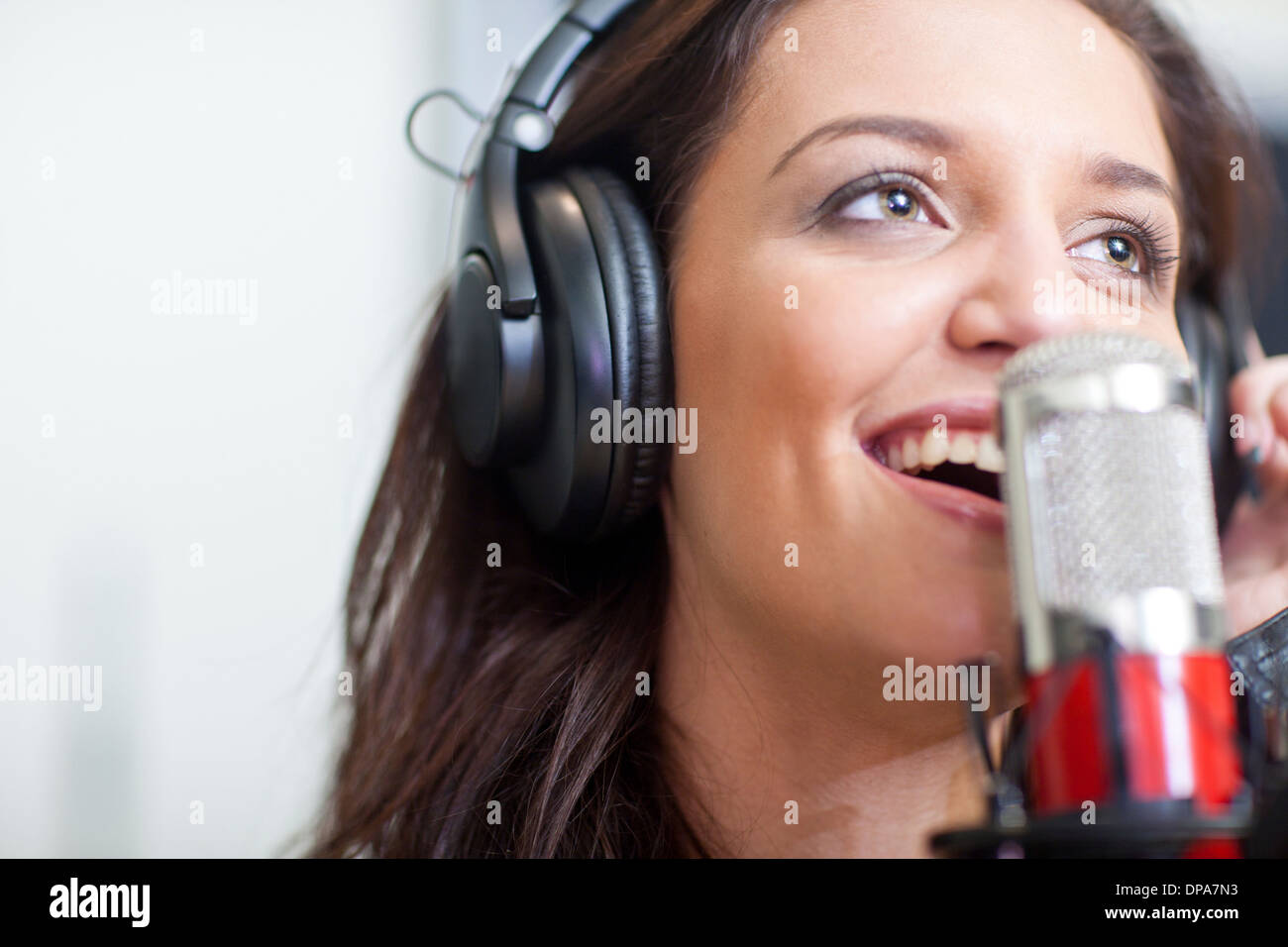 Close up portrait female musician hi-res stock photography and images ...