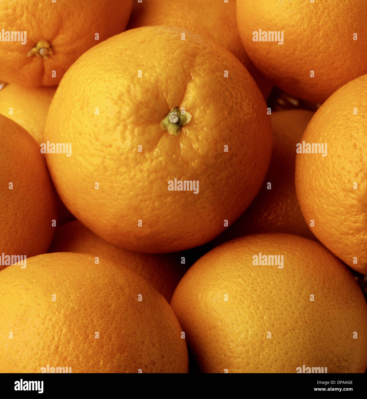 Group of oranges hi-res stock photography and images - Alamy