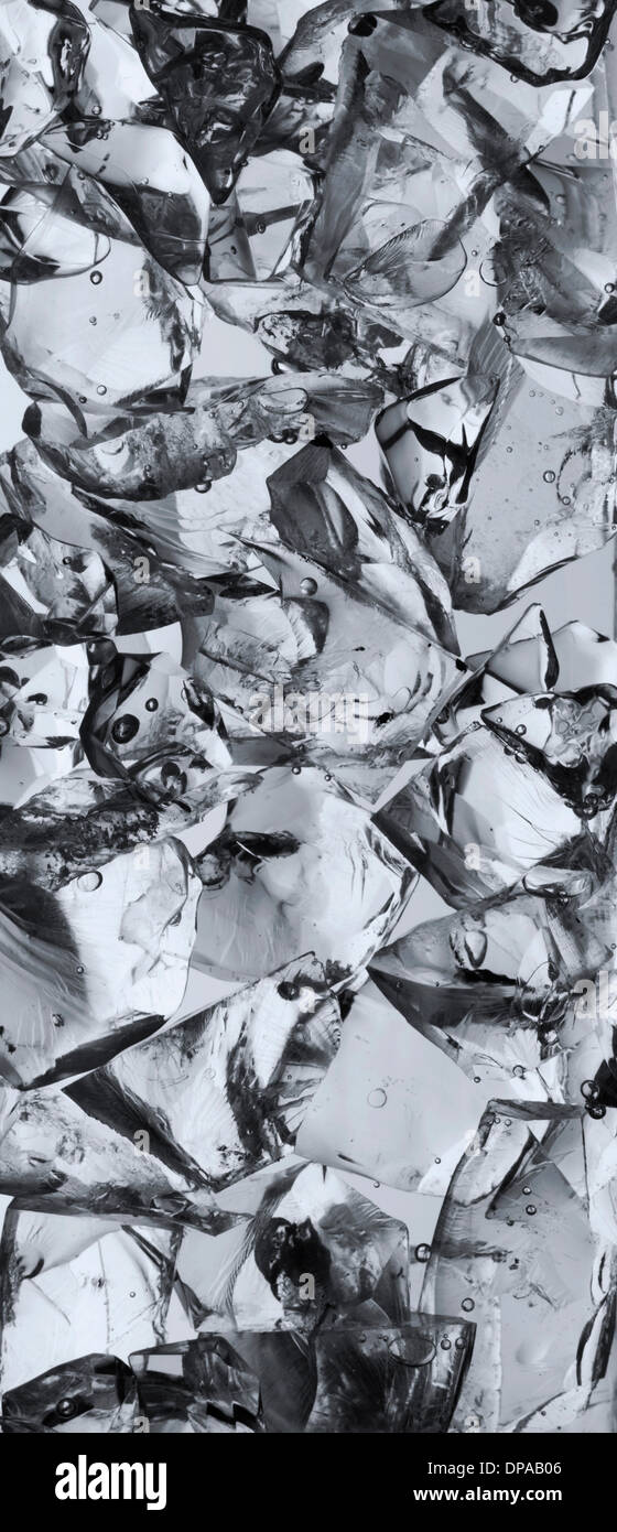 Ice cubes in clear liquid Stock Photo - Alamy