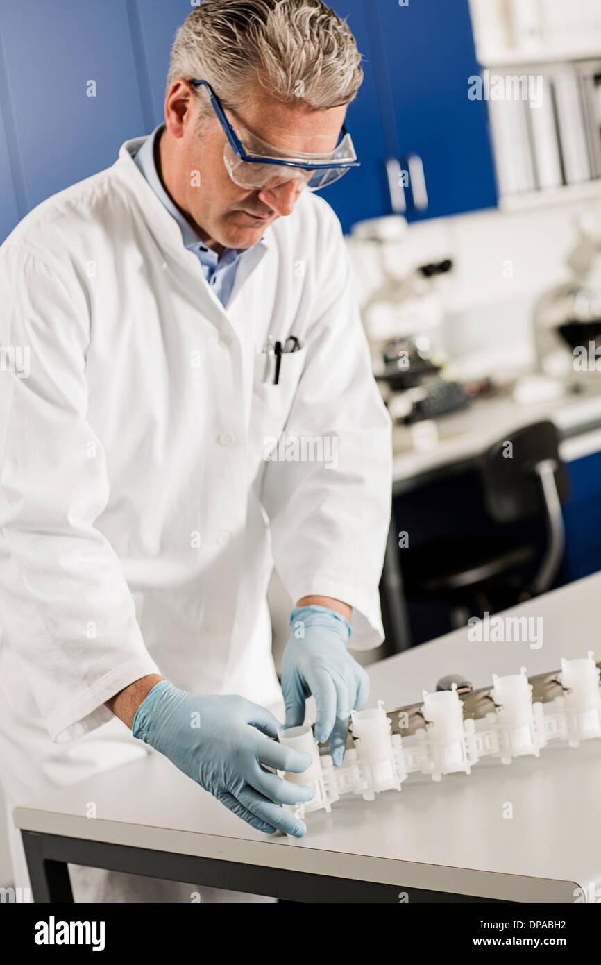 Working at scientist hi-res stock photography and images - Alamy