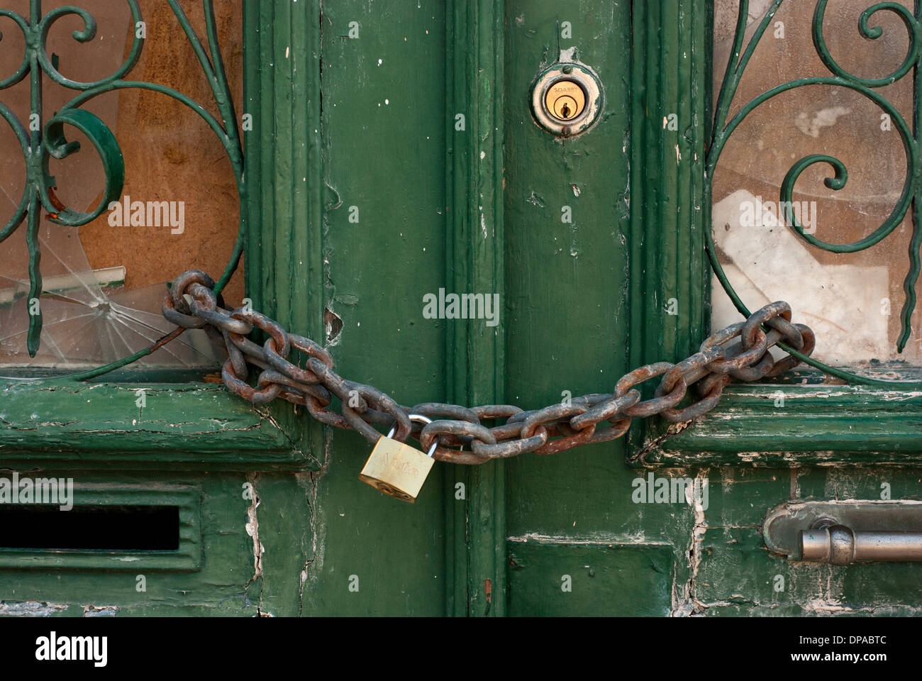 Chained door hi-res stock photography and images - Alamy