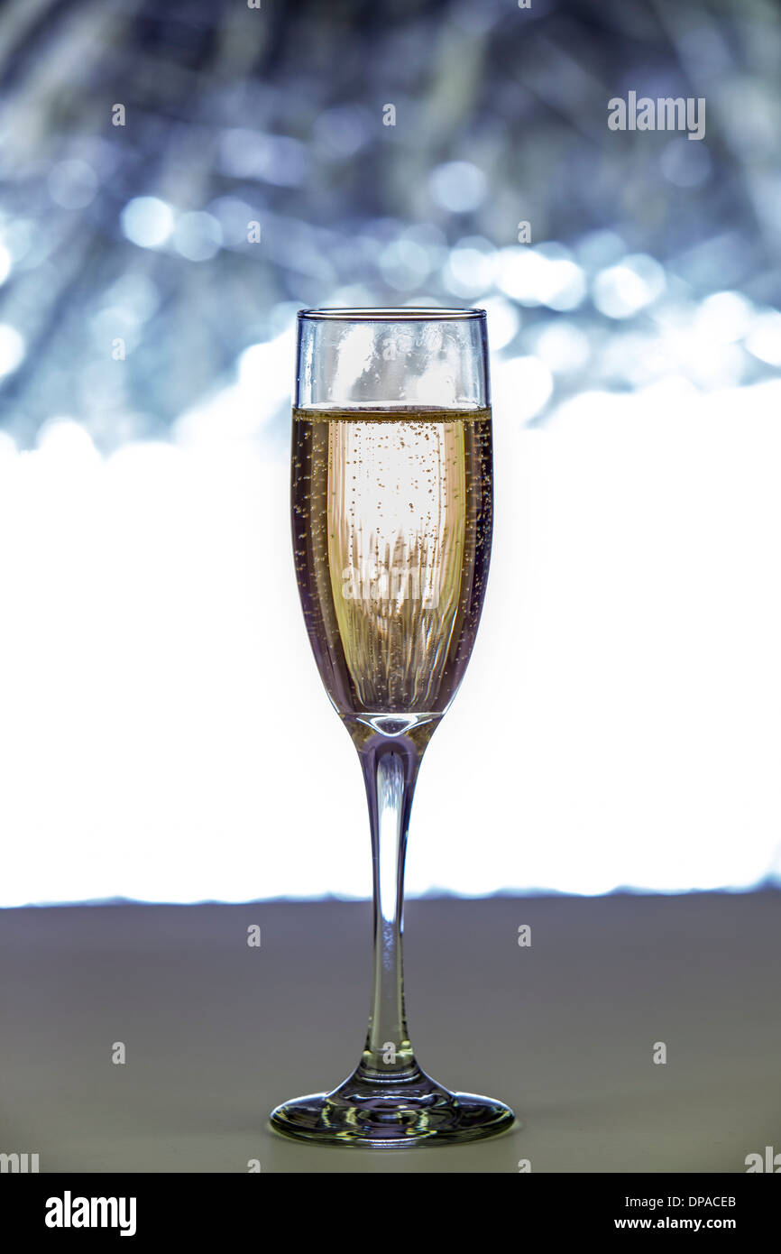A single glass of Champagne Stock Photo - Alamy