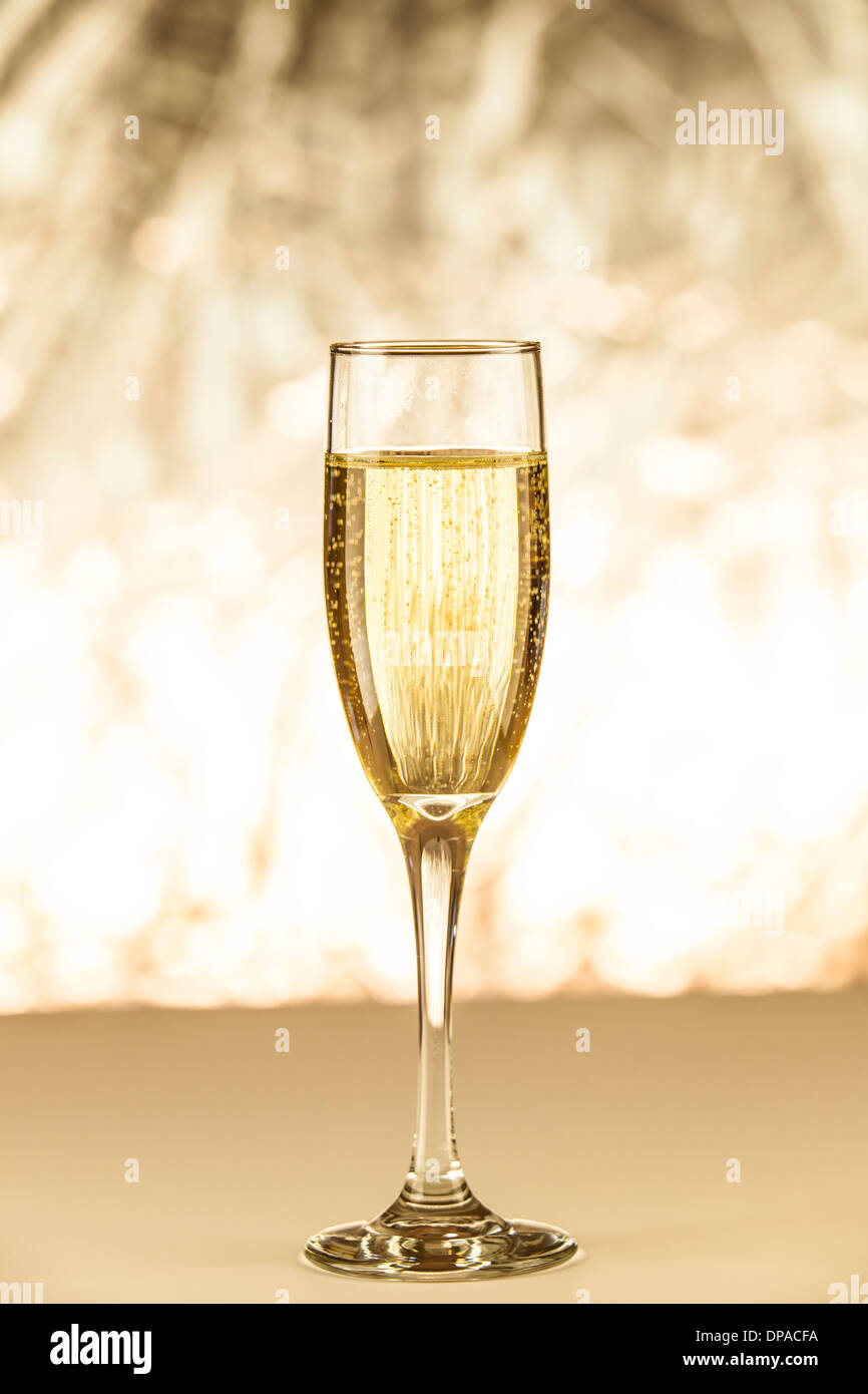 A single glass of Champagne Stock Photo - Alamy