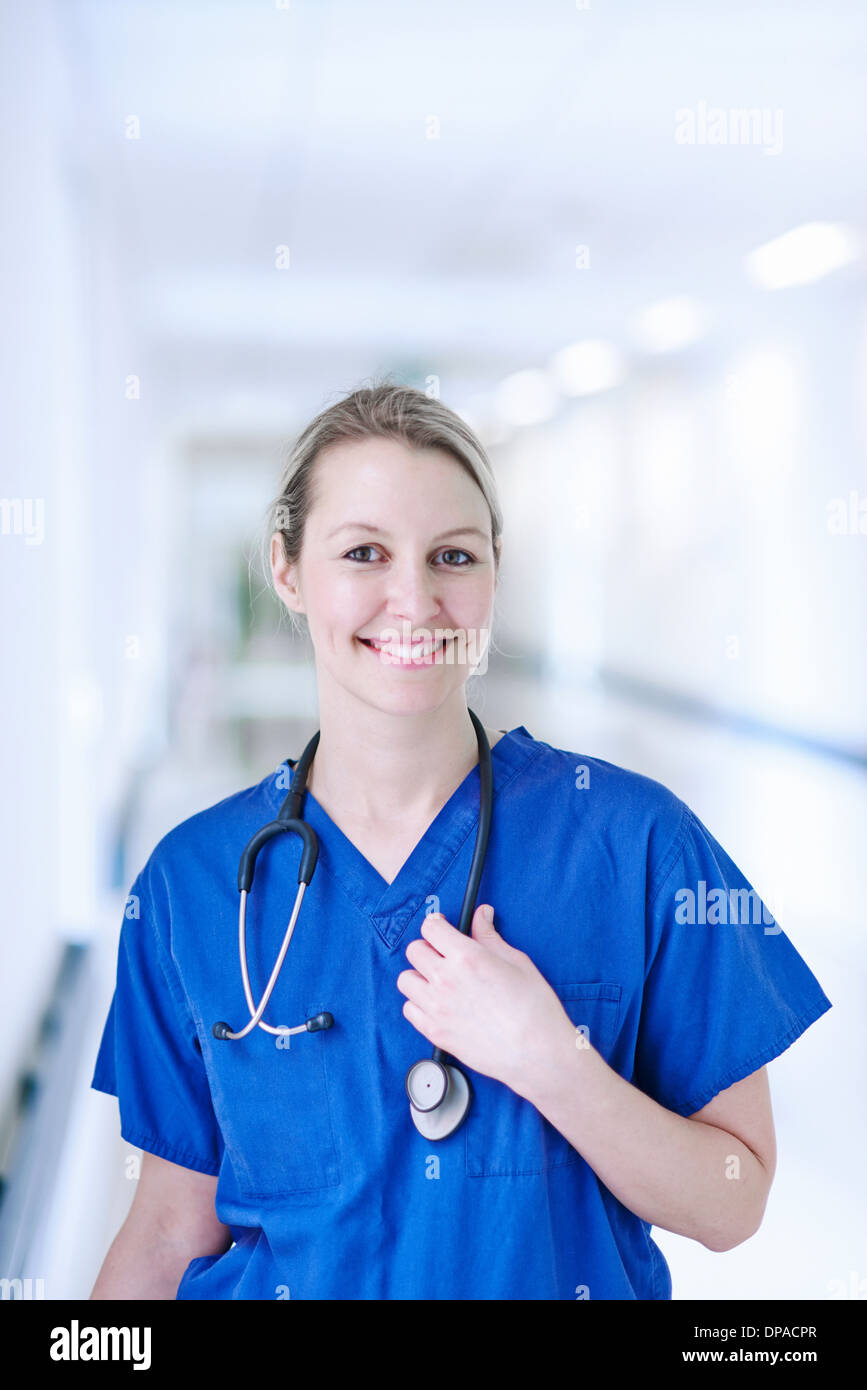 Portrait of doctor with stethoscope around neck Stock Photo - Alamy
