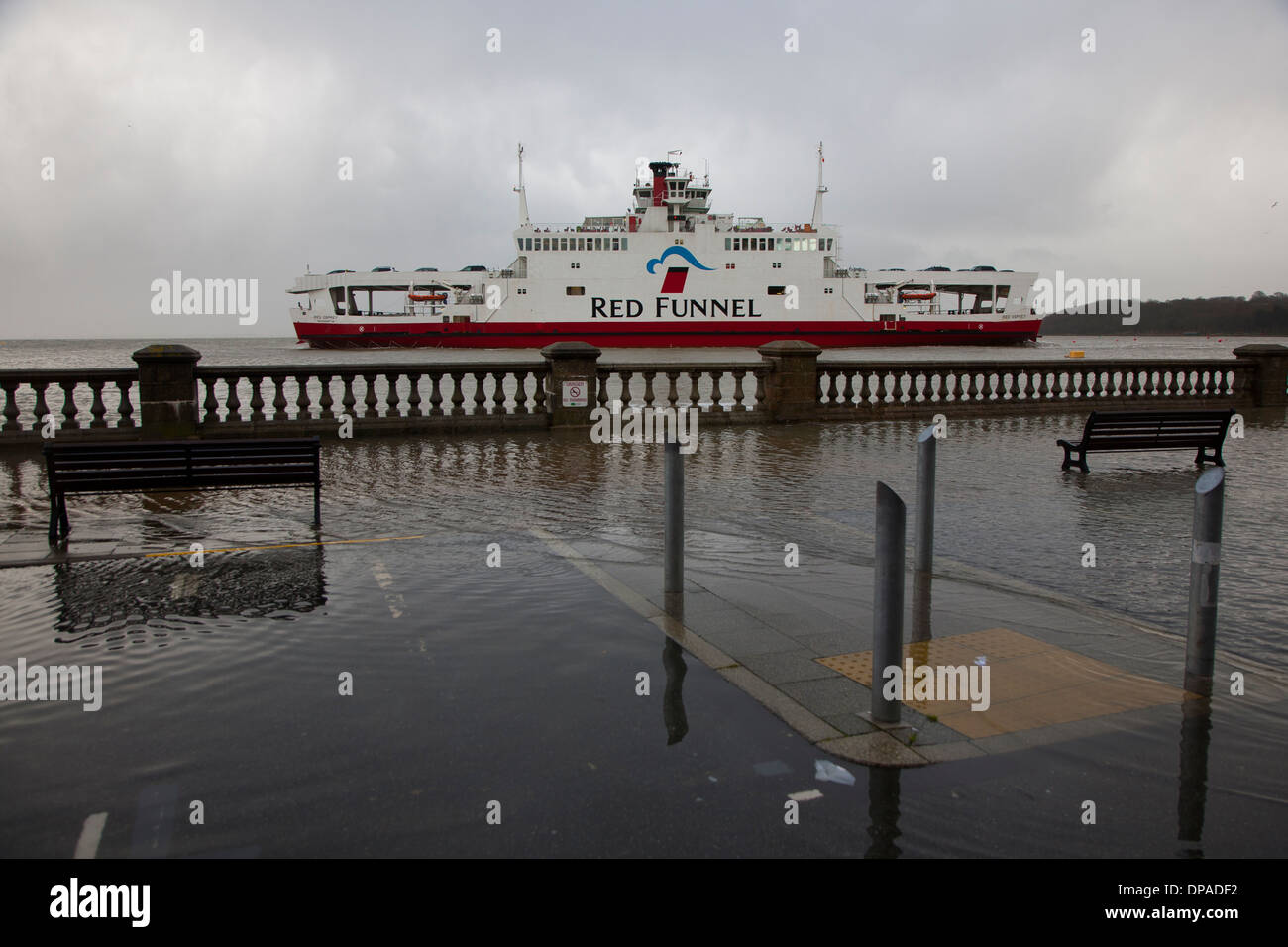 High tide flooding rising sea levels hi-res stock photography and ...