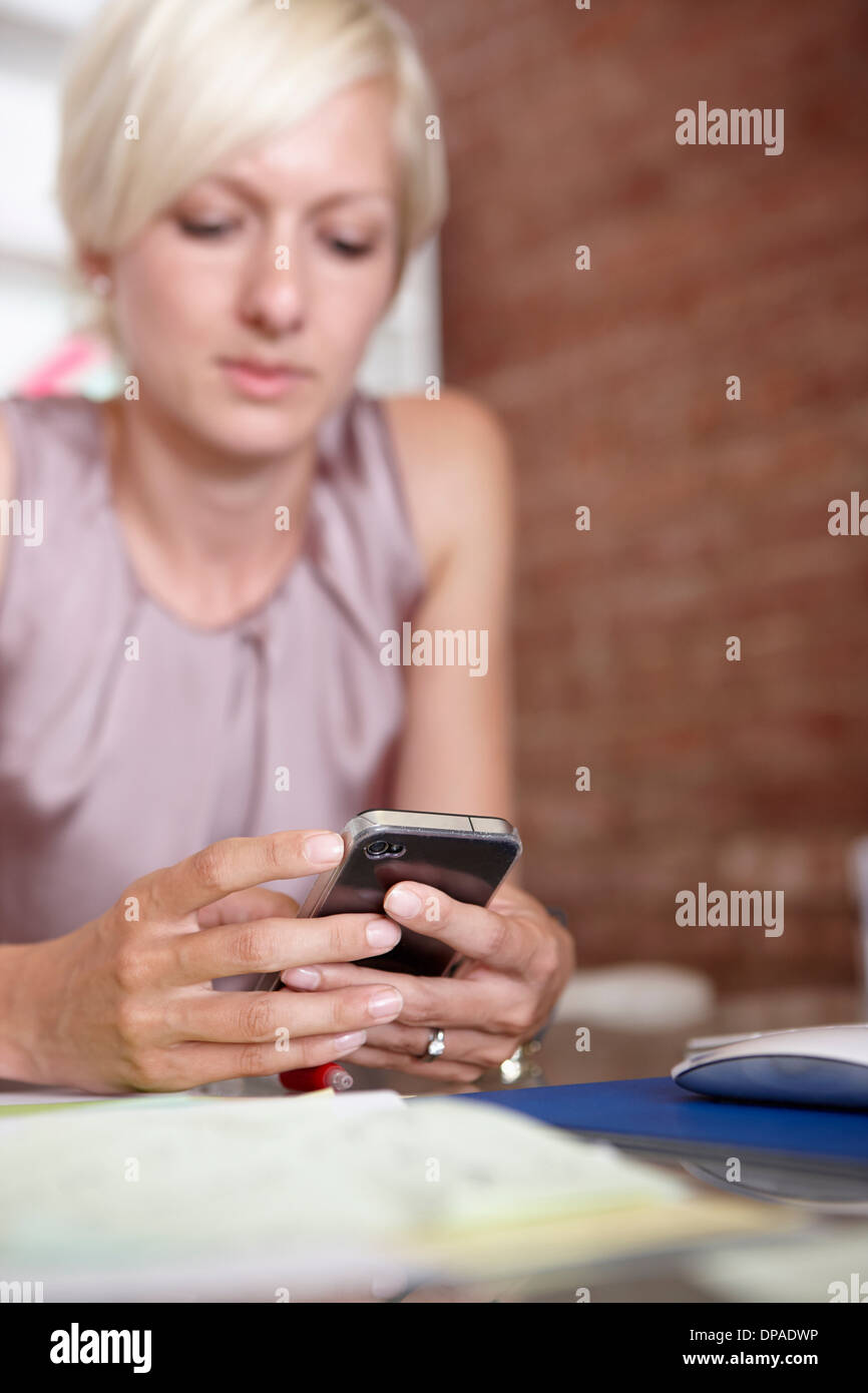Adult using smartphone hi-res stock photography and images - Alamy