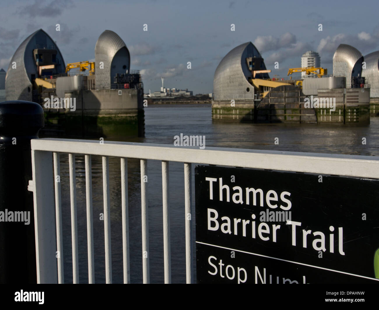 THE THAMES BARRIER IN THE EAST END OF LONDON, DESIGNED FOR FLOOD ...
