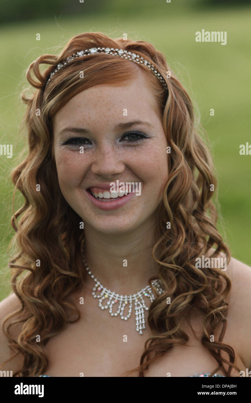 Irish girl with freckles hi-res stock photography and images - Alamy