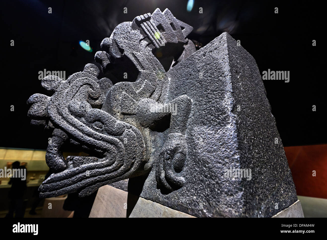 This exhibition explores the Aztec civilisation through the last ...