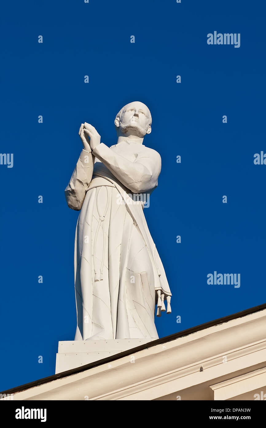 Statue of st helena hi-res stock photography and images - Alamy
