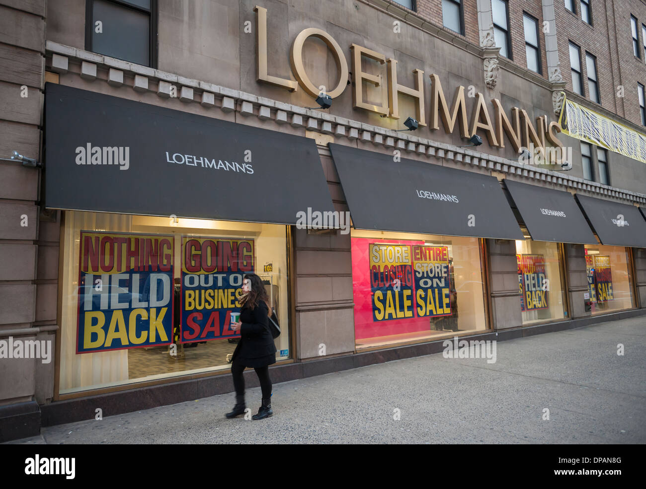 A Loehmann's department store in the Chelsea neighborhood of New York ...